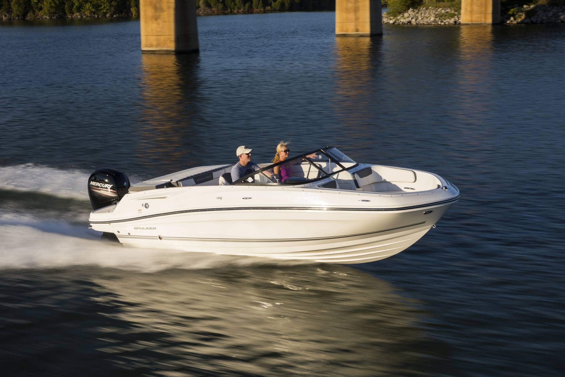 Bateaux Bayliner – L'Atelier du Bateau