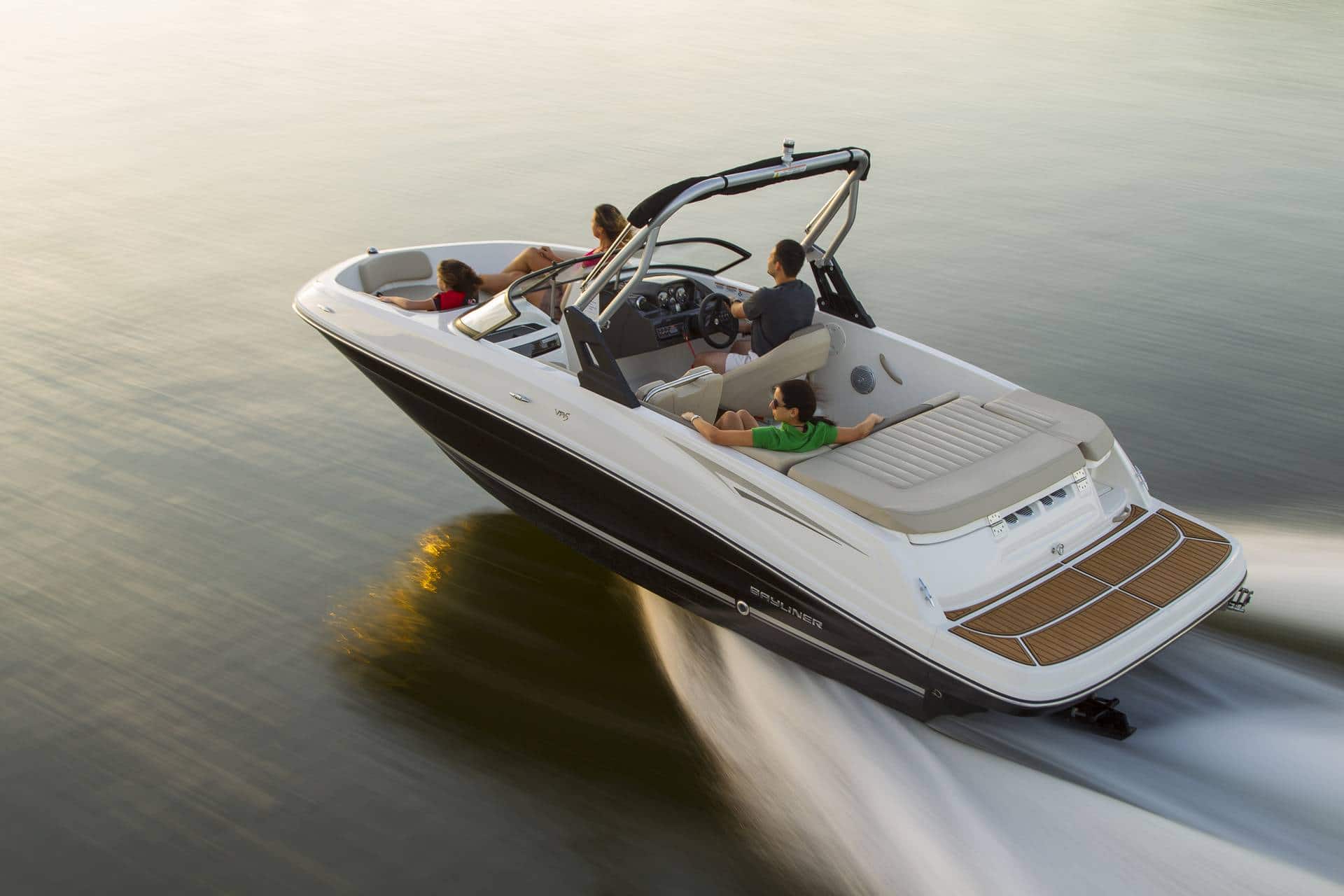 Bateaux Bayliner – L'Atelier du Bateau